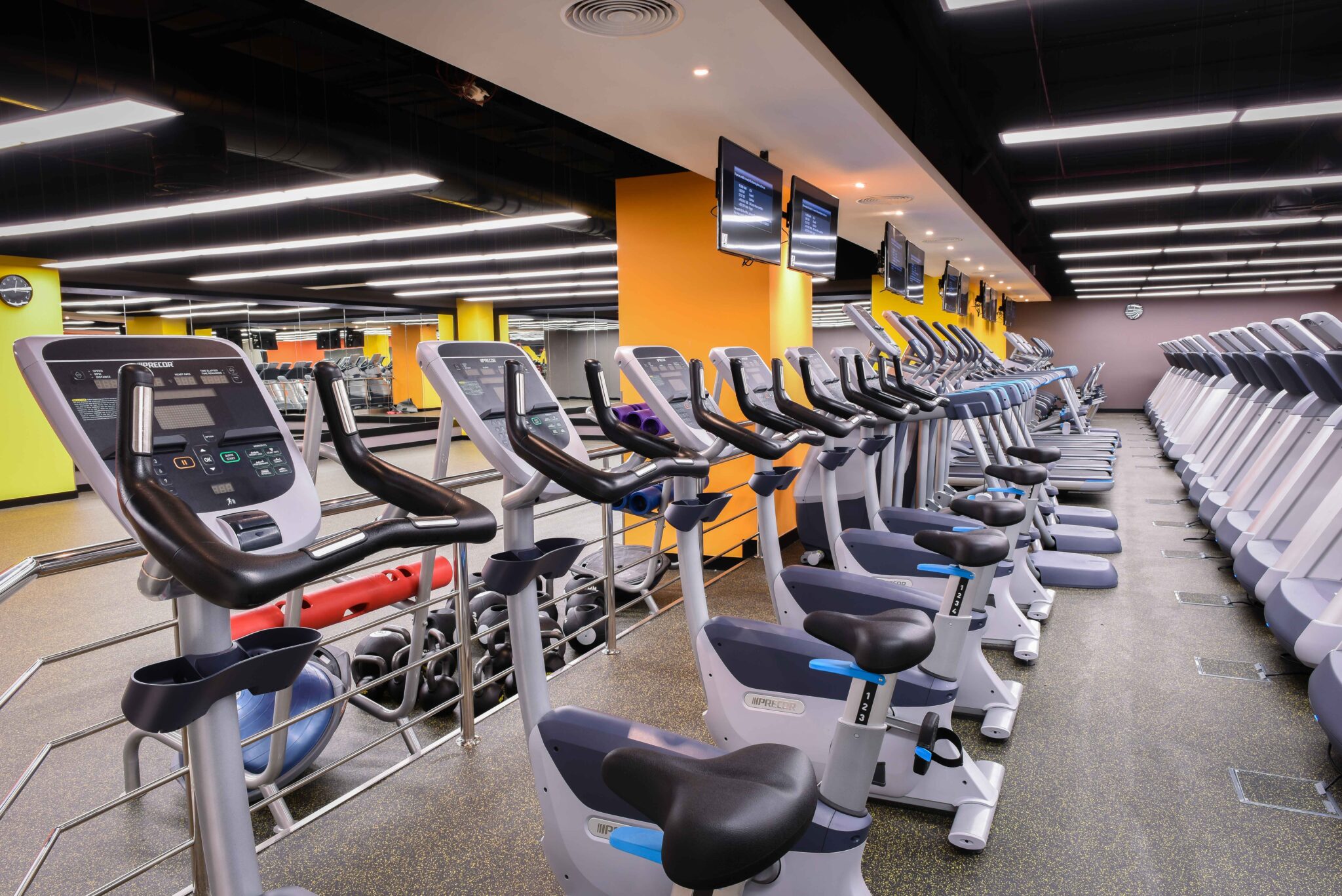 Clubs – Uform Fitness